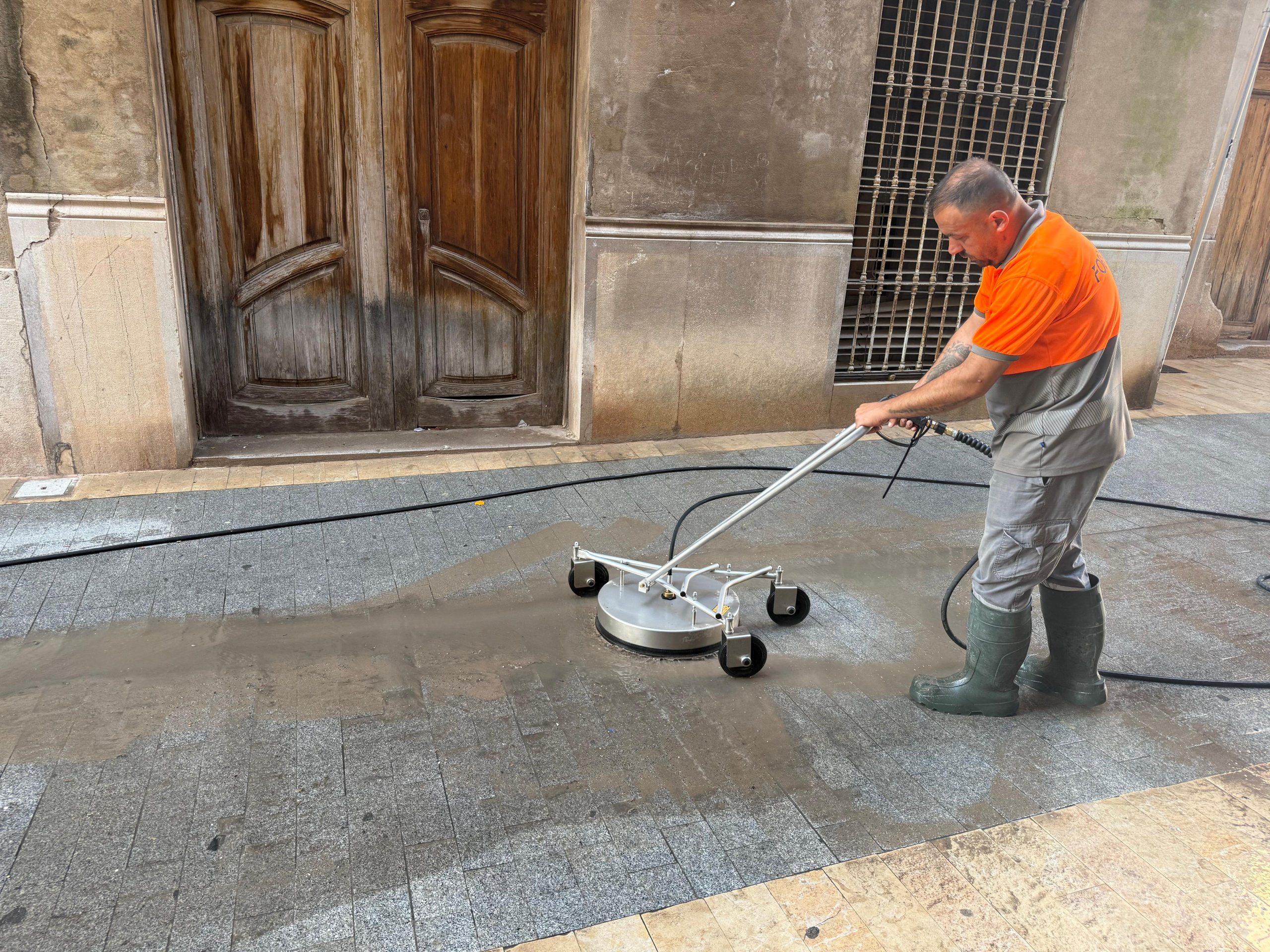 Burriana estrena un sistema de neteja pioner per al manteniment de ...